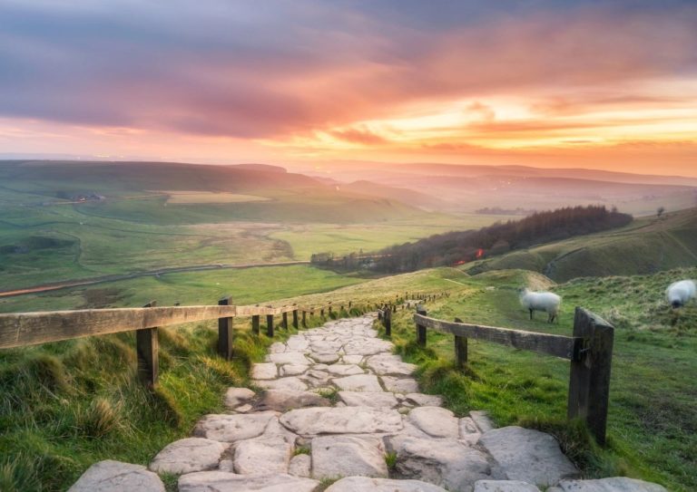 Best of the English Countryside Guide | The Travel Byrds