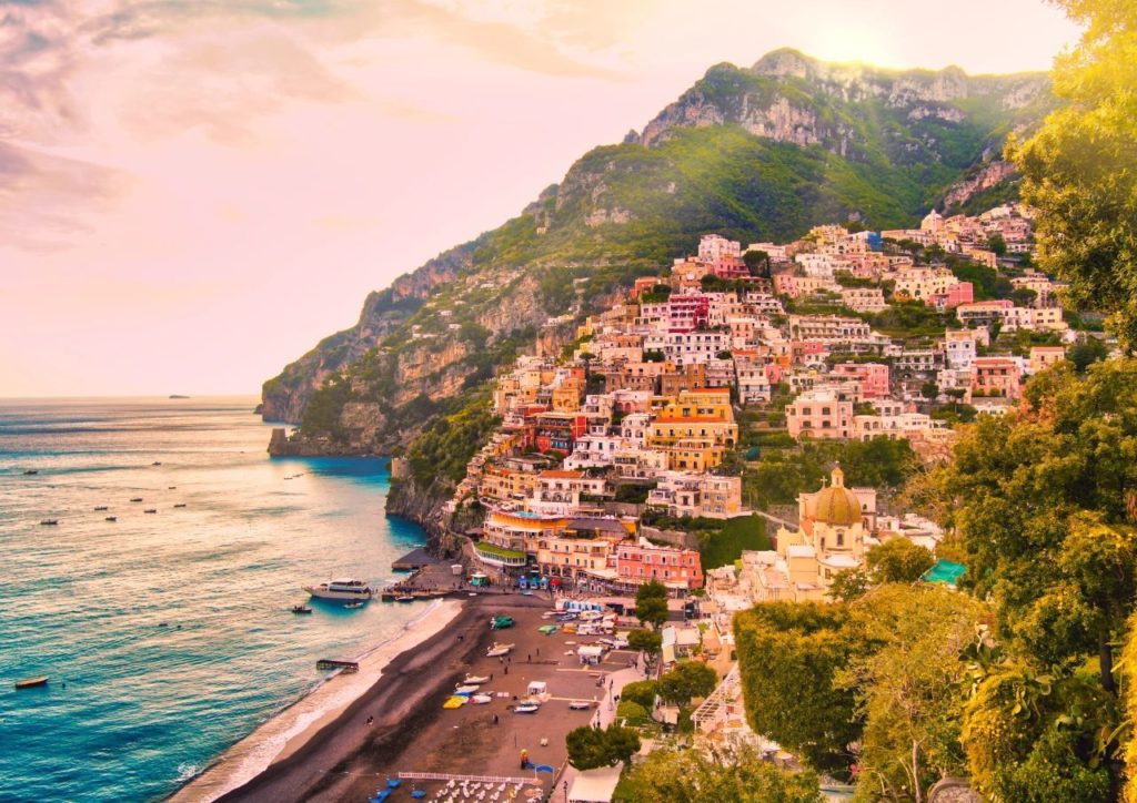 The Ultimate Guide to Amalfi Coast | The Travel Byrds